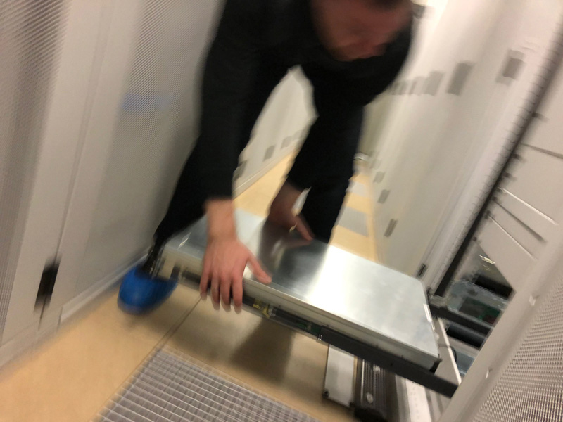 De servers van DSE zijn verhuisd – Digitale Stad Eindhoven